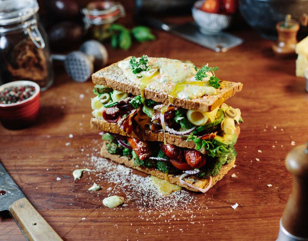 Cheese fondue with Jarlsberg® - Jarlsberg